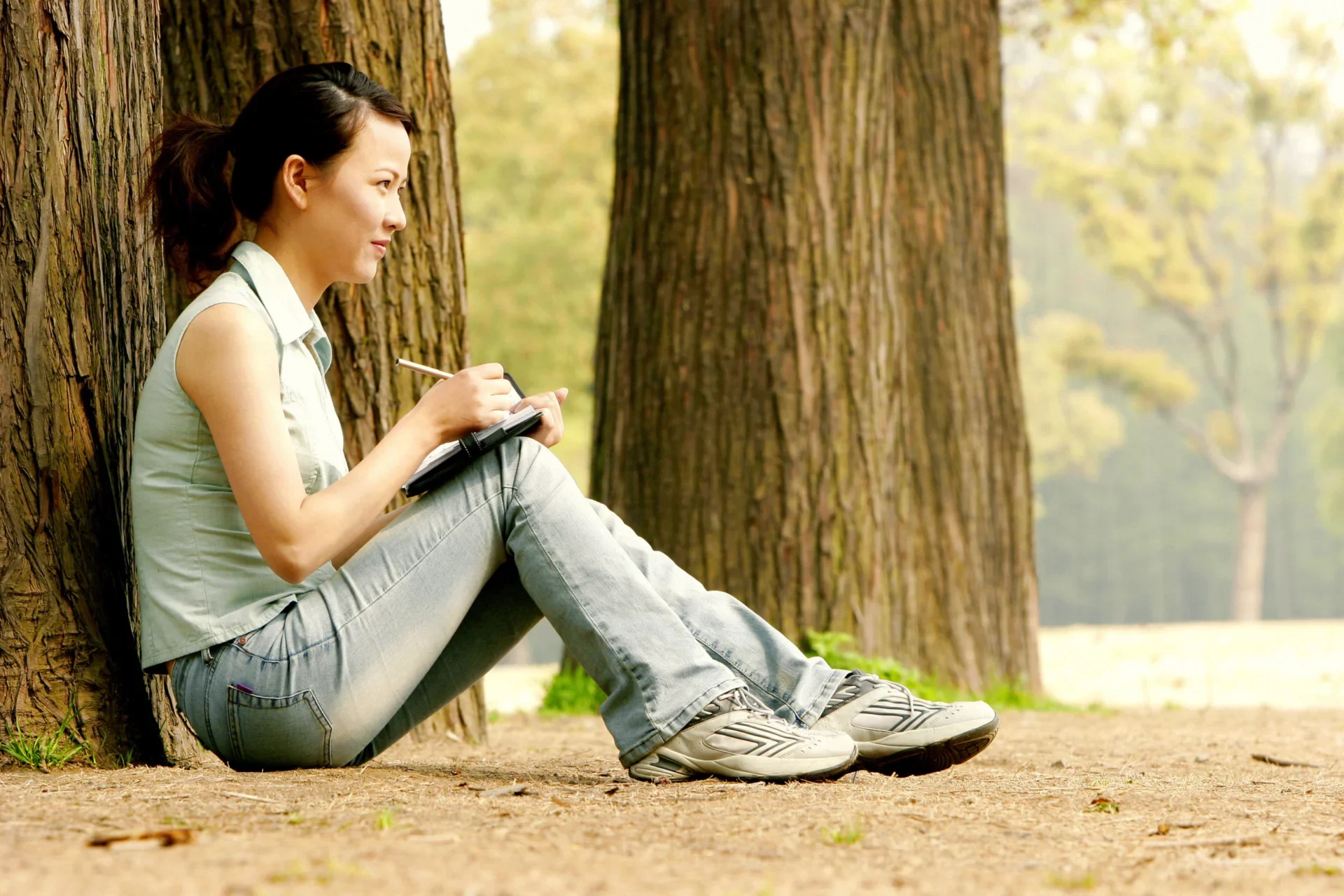 10 Top Tricks to Improving Your Creative Writing — Idea Digezt